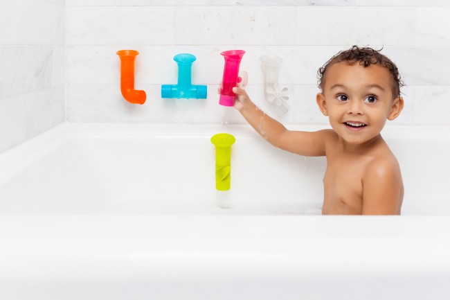 Boon Pipes Water Pipes CANADA Free Shipping at RockprettyKids.ca